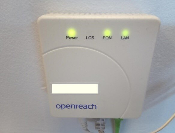 What is the difference between a pre-fitted ONT and a router?